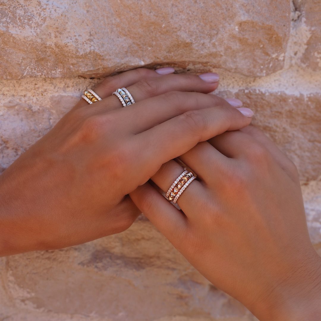 Minitials The Hedge Ring - Minitials