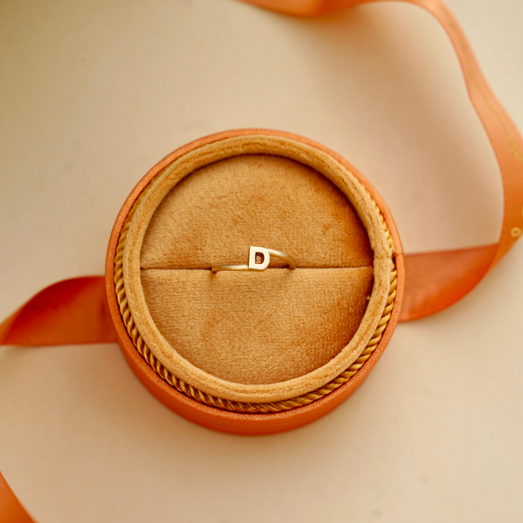 Entangle ring D Brushed yellow gold size 49 - Minitials